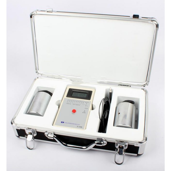 TREK Hand-Held Non Contacting Electrostatic Voltmeter MODEL 520 Series ...